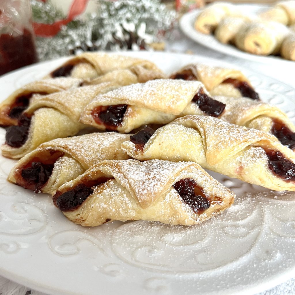Hungarian Walnut Kifli Cookies - The Hungary Soul